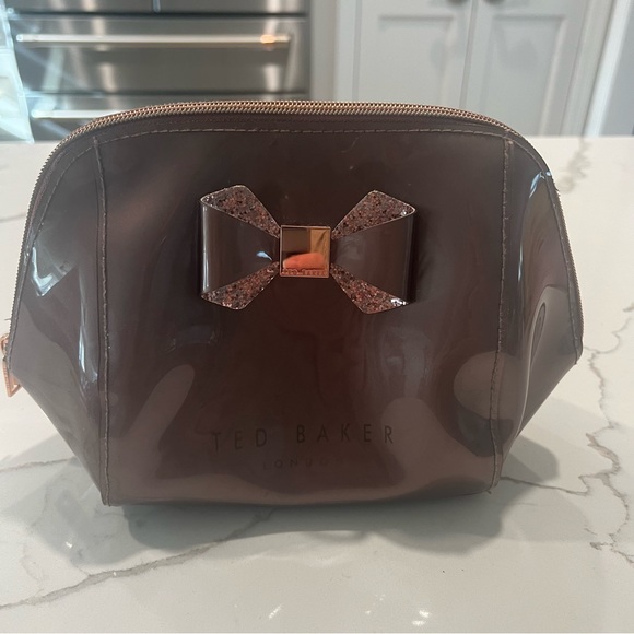 Ted Baker | Bags | Ted Baker Makeup Case With Bow And Rose Gold Accents ...